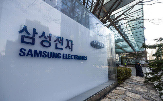 [속보]삼성전자, 신임 SAIT원장에 박홍근 하버드대 교수