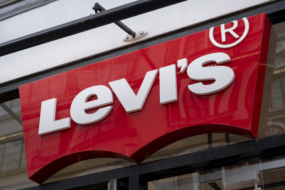 This Classic Levi's Bomber Jacket Is on Sale for $48 at Nordstrom Right Now