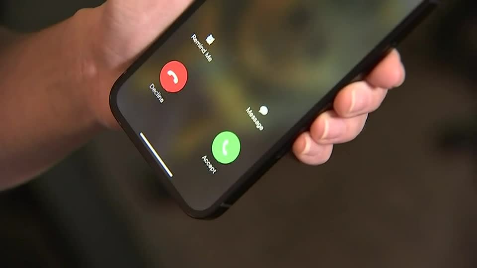 Police: phone scammers using names of active police officers while ...