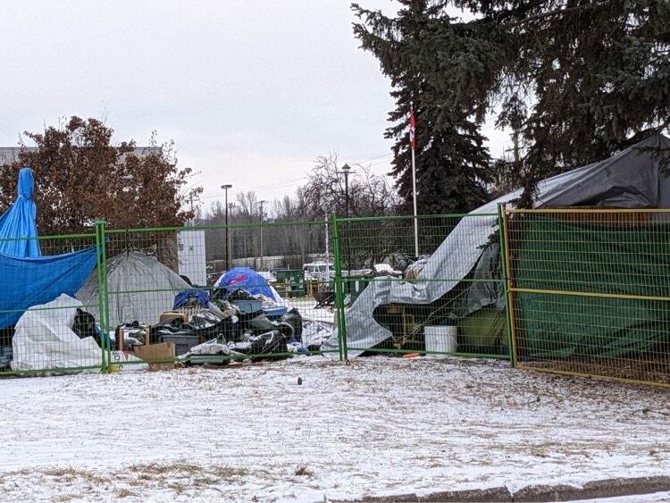 B.C. small towns calling on province to rethink shelter model