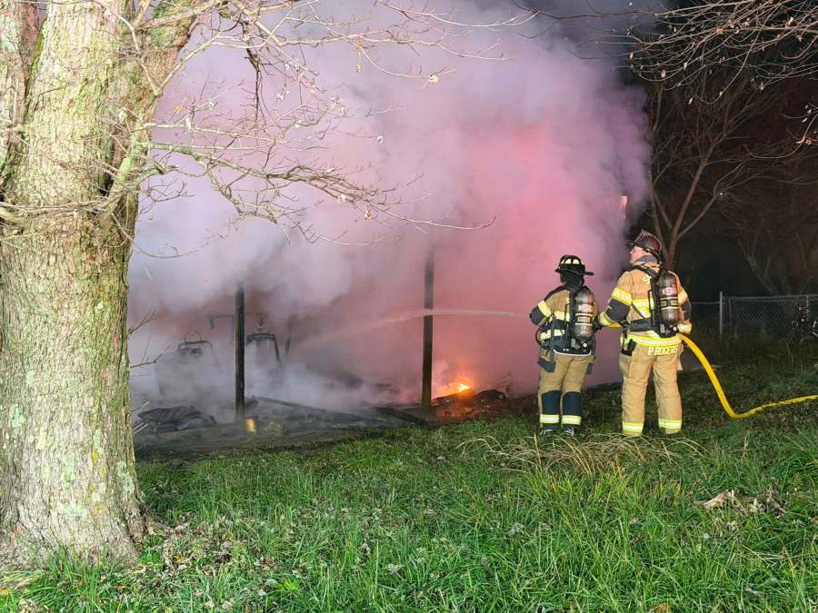 Somerset firefighters puts out 2 structure fires