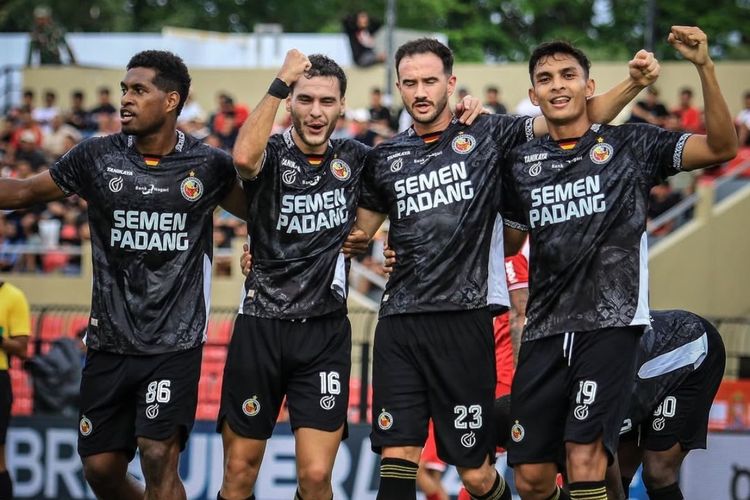 Semen Padang FC gagal manfaatkan penalti hadapi Persis Solo