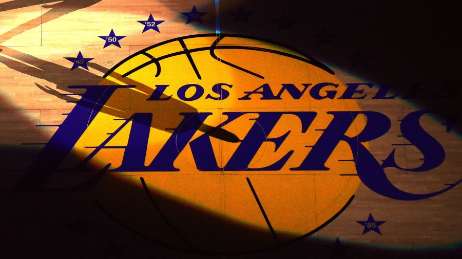 Lakers purge Buss brothers from organization amid franchise ‘reorganizing’