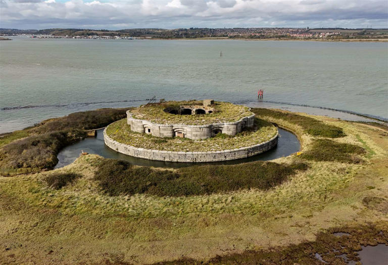 Historic Fort Darnet on island on the River Medway, near Hoo, on the ...
