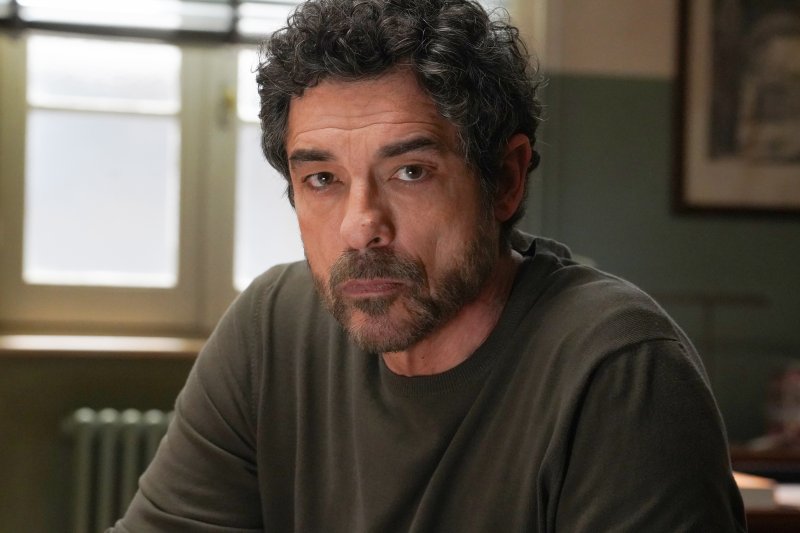 Un professore 3, la quinta puntata stasera su Rai 1: Manuel torna a ...