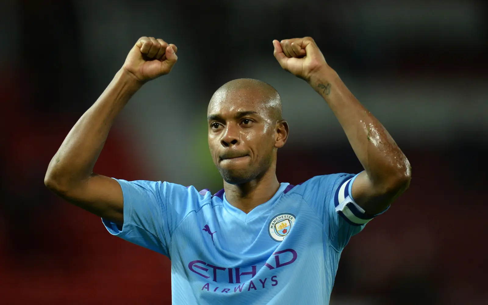 Former Brazil midfielder Fernandinho retires at 40
