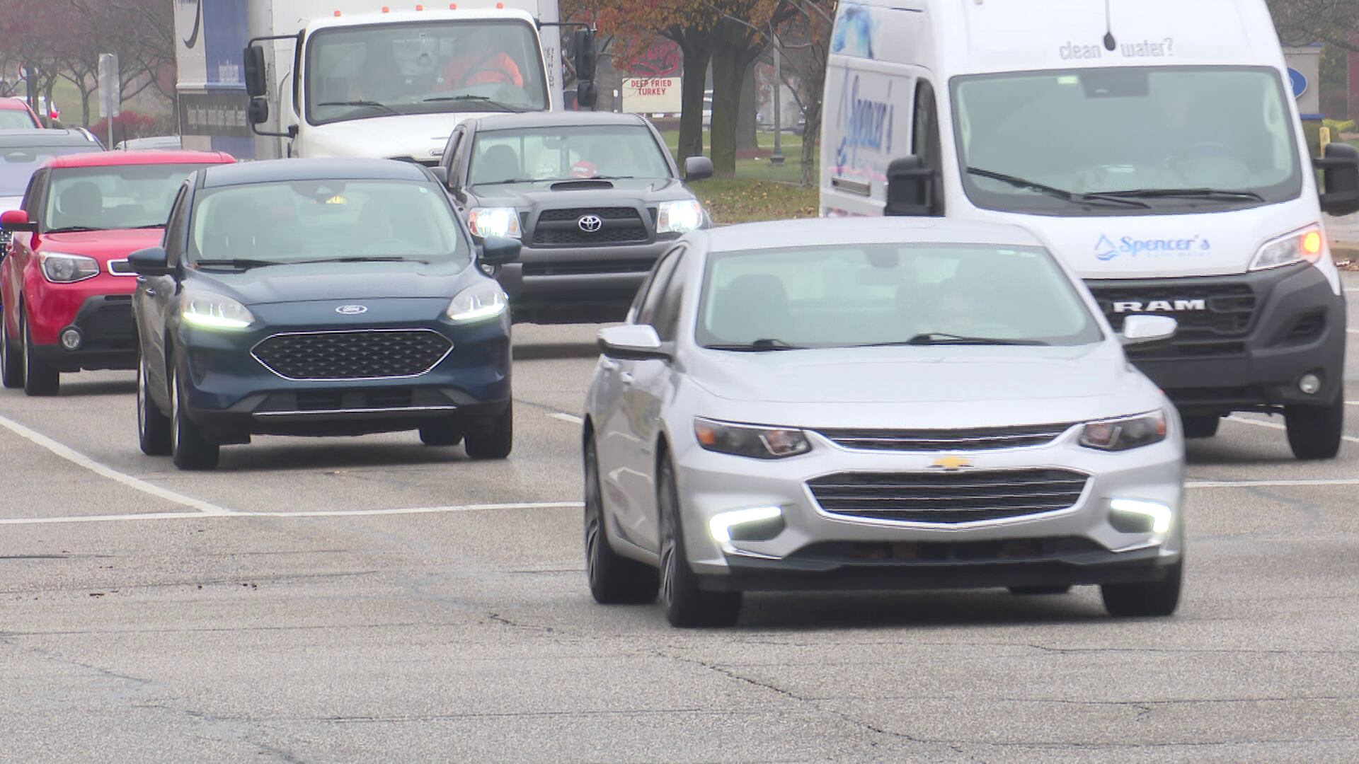 AAA releases Thanksgiving travel forecast with safety recommendations