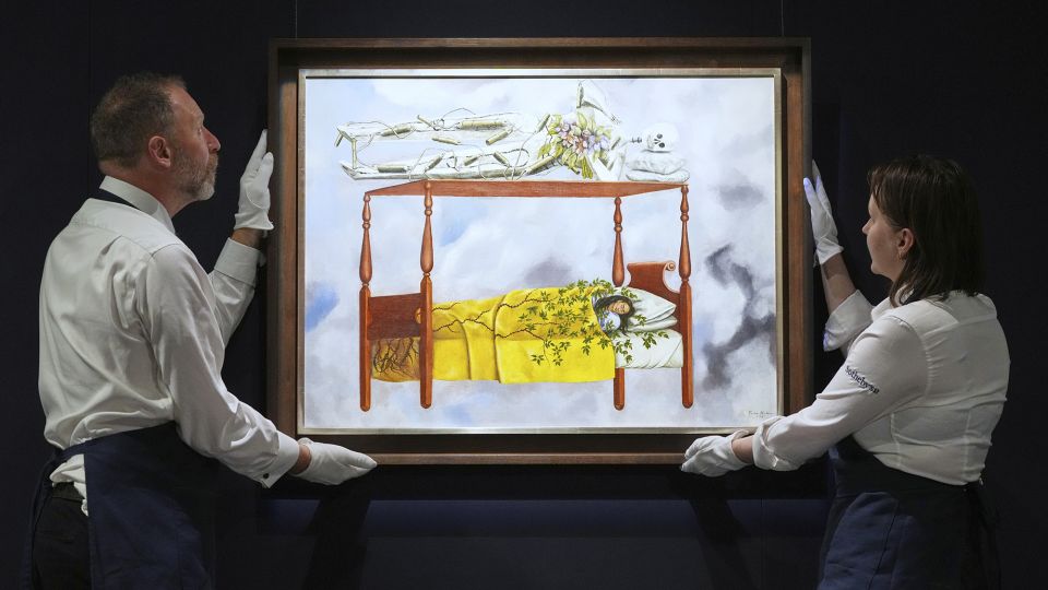 Frida Kahlo self-portrait sells for $54.7 million, setting new record ...