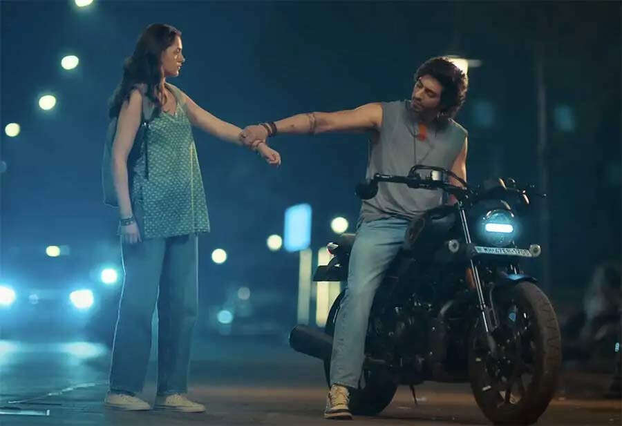 Ahaan Panday FINALLY Breaks Silence Over Dating Rumours With Aneet Padda