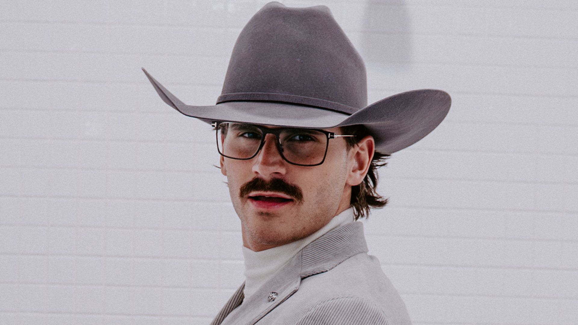 Exclusive: How country music's new star Tucker Wetmore is embracing ...