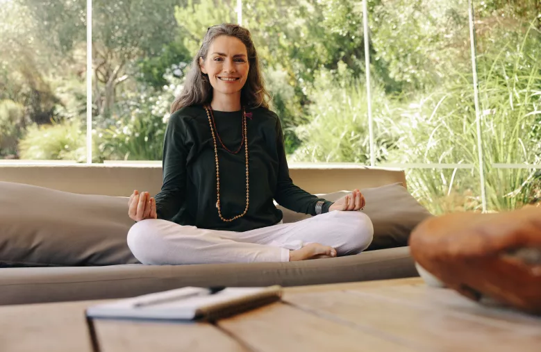 Hmmmmm… Zvuk, který léčí. Proč je brumendo nový wellness trend, který ...