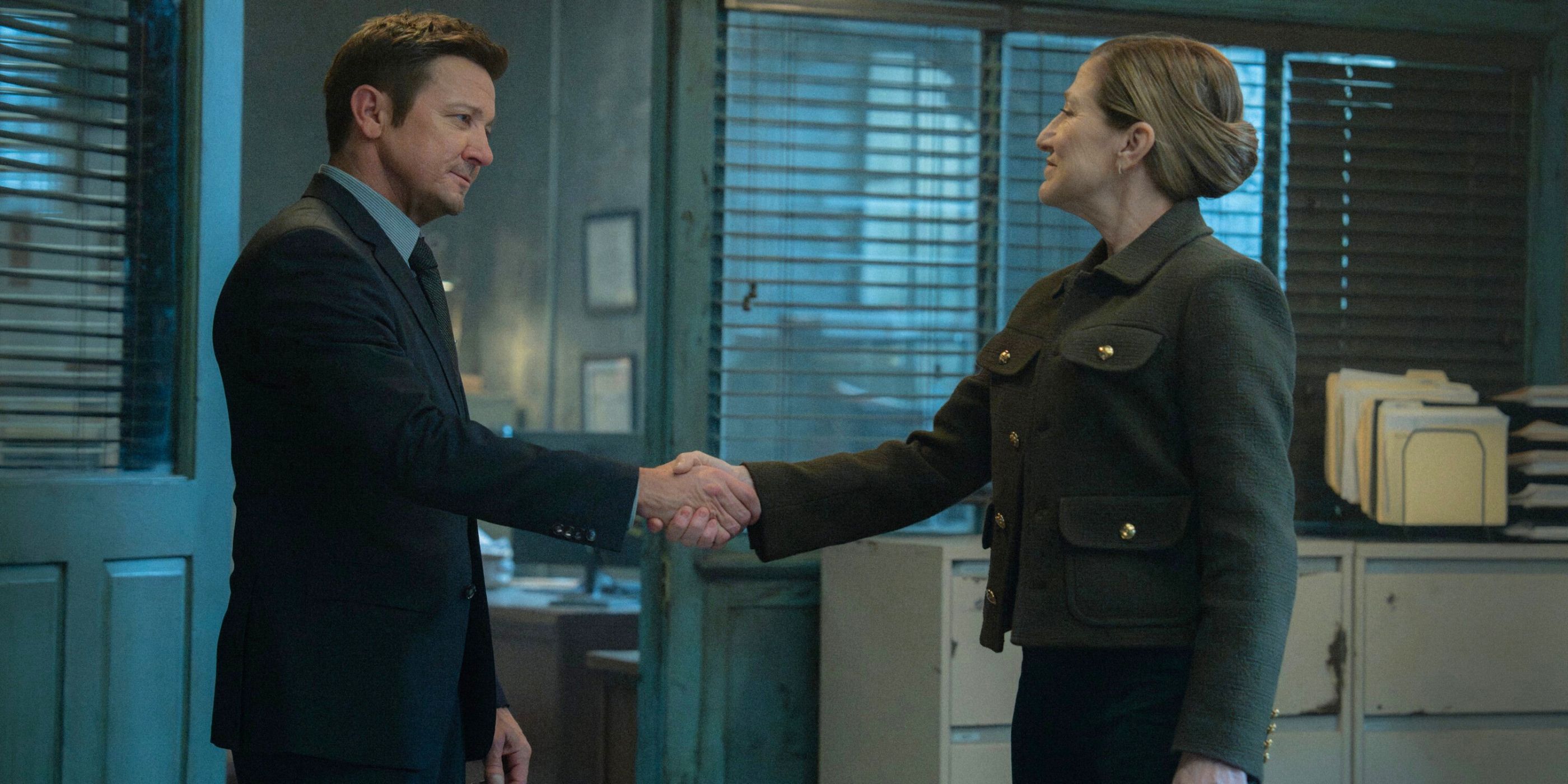 Jeremy Renner & Edie Falco Face Each Other in Mayor of Kingstown Exclusive Clip