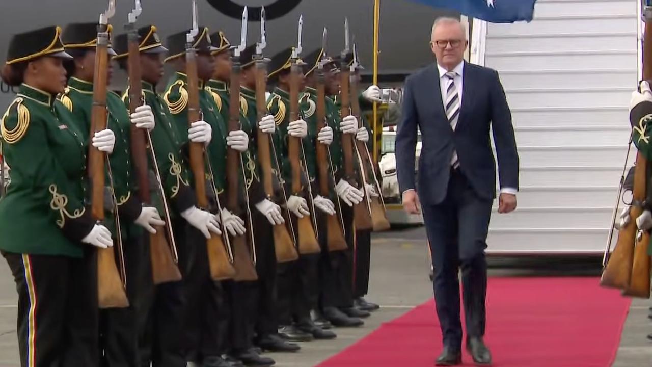 Albo honours anti-apartheid Aussies at G20