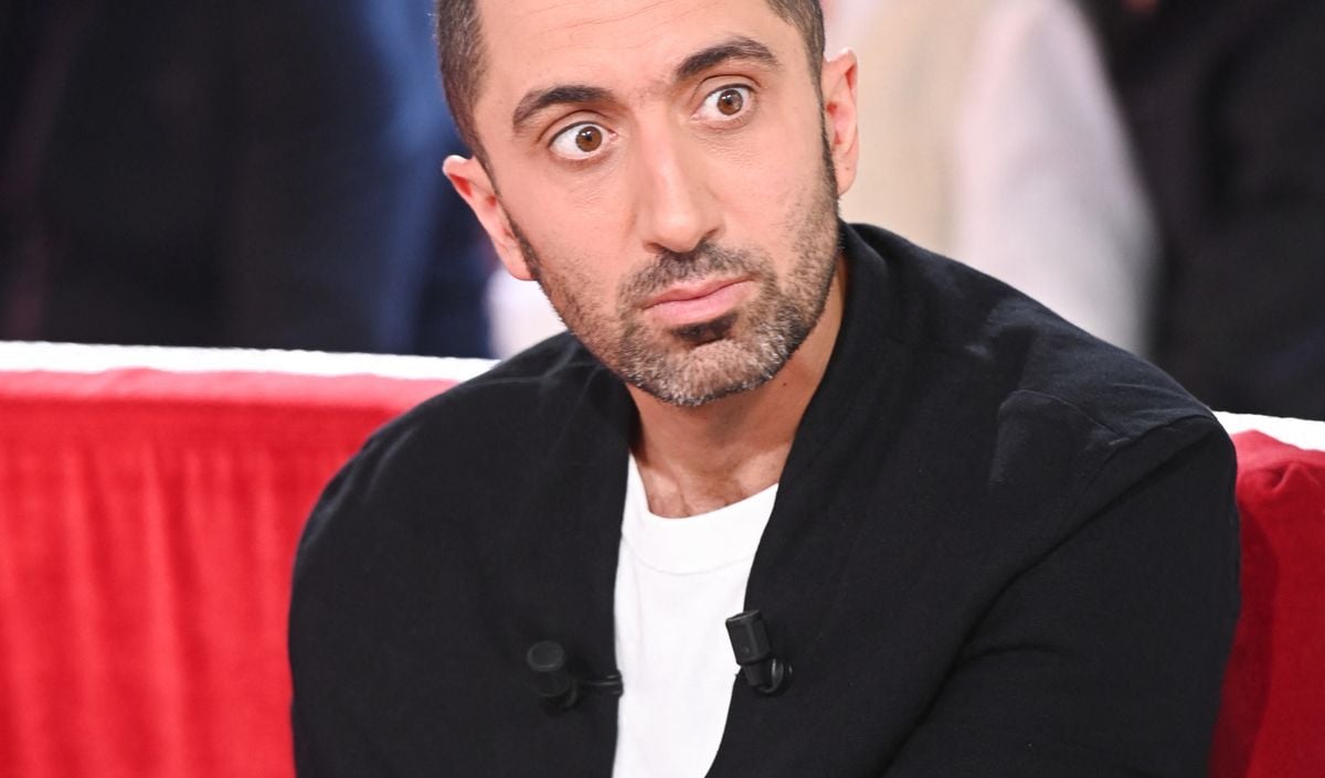 Les enfants en short et t-shirt par grand froid, c'est validé par Jimmy ...