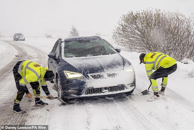 Britain hit with bone-chilling -11C temperatures as multiple Met Office ...
