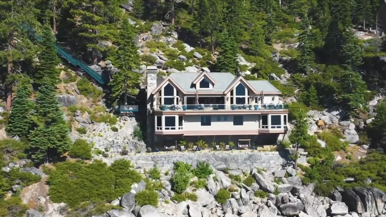 Touring A 75 Million Mansion And Losing All Sense Of Reality