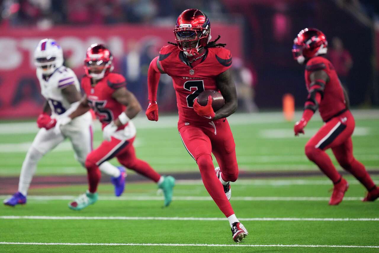 Texans 23, Bills 19: Houston holds off Buffalo to win third straight ...