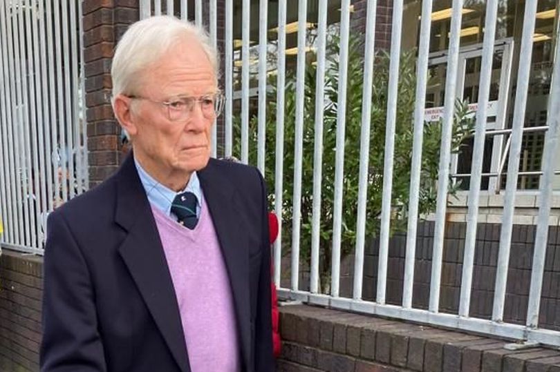 Ex-teacher accused of Edinburgh school sex abuse has extradition ...