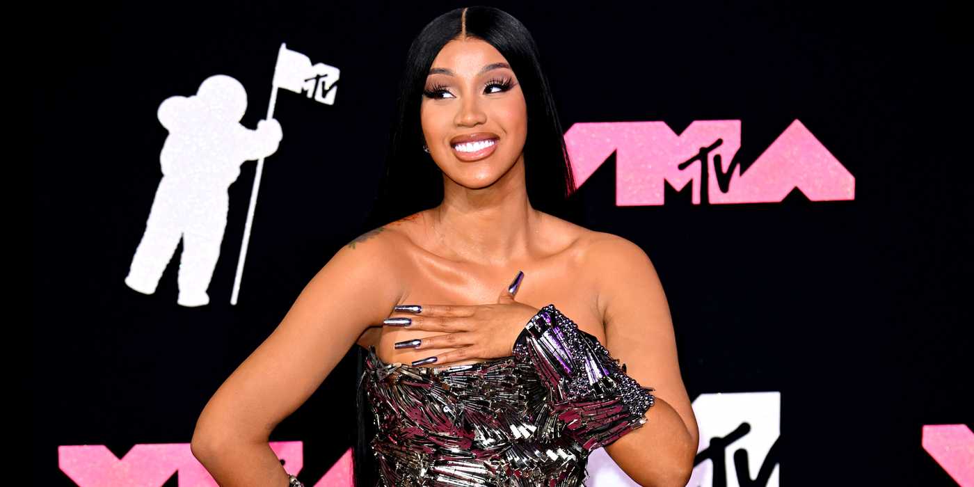 Cardi B Wears New Diamond To Debut Baby, Sparks Engagement Rumors To ...