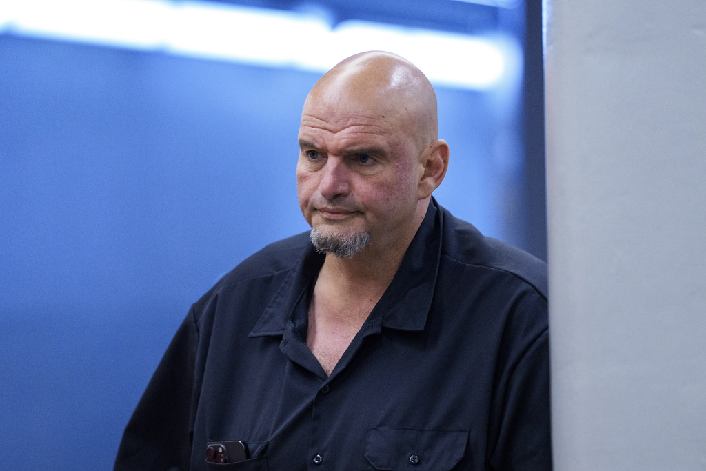 John Fetterman calls for immediate end to Minneapolis ICE operation ...