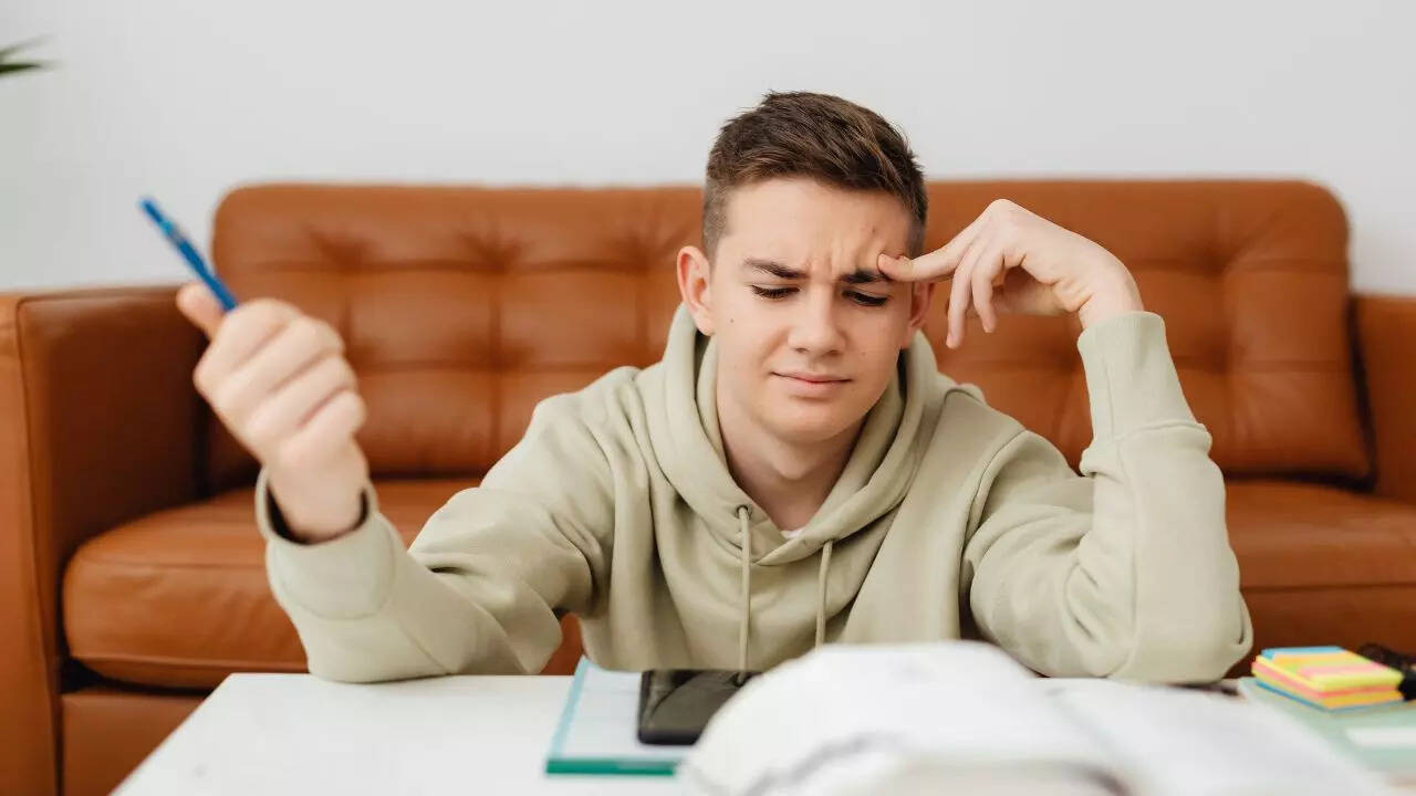 4 signs you actually have a high IQ even if you never scored well on tests