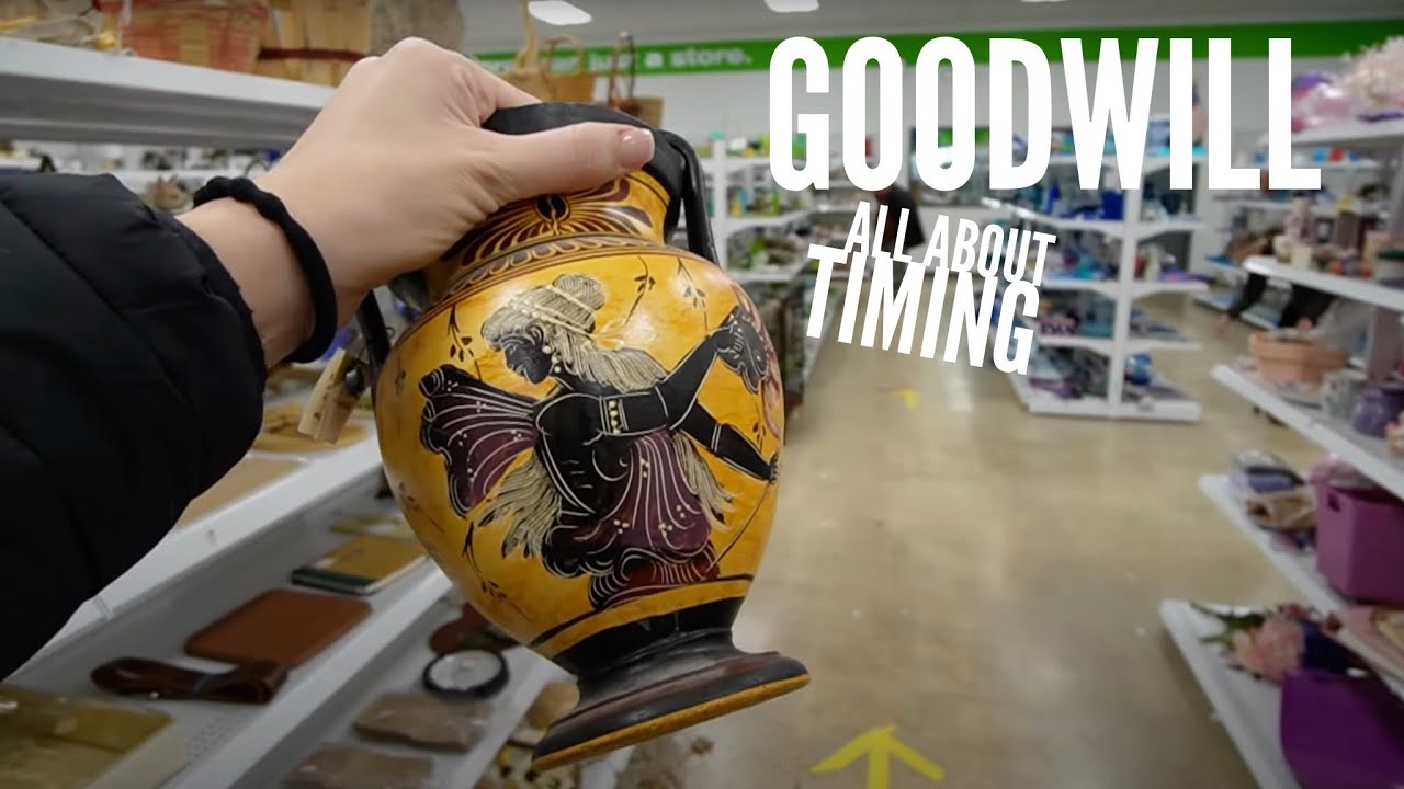 All about timing | Goodwill & antique mall shop with me | Reselling