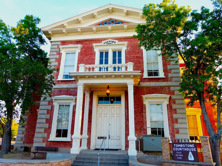 What to do in Tombstone, Arizona. How to plan your visit