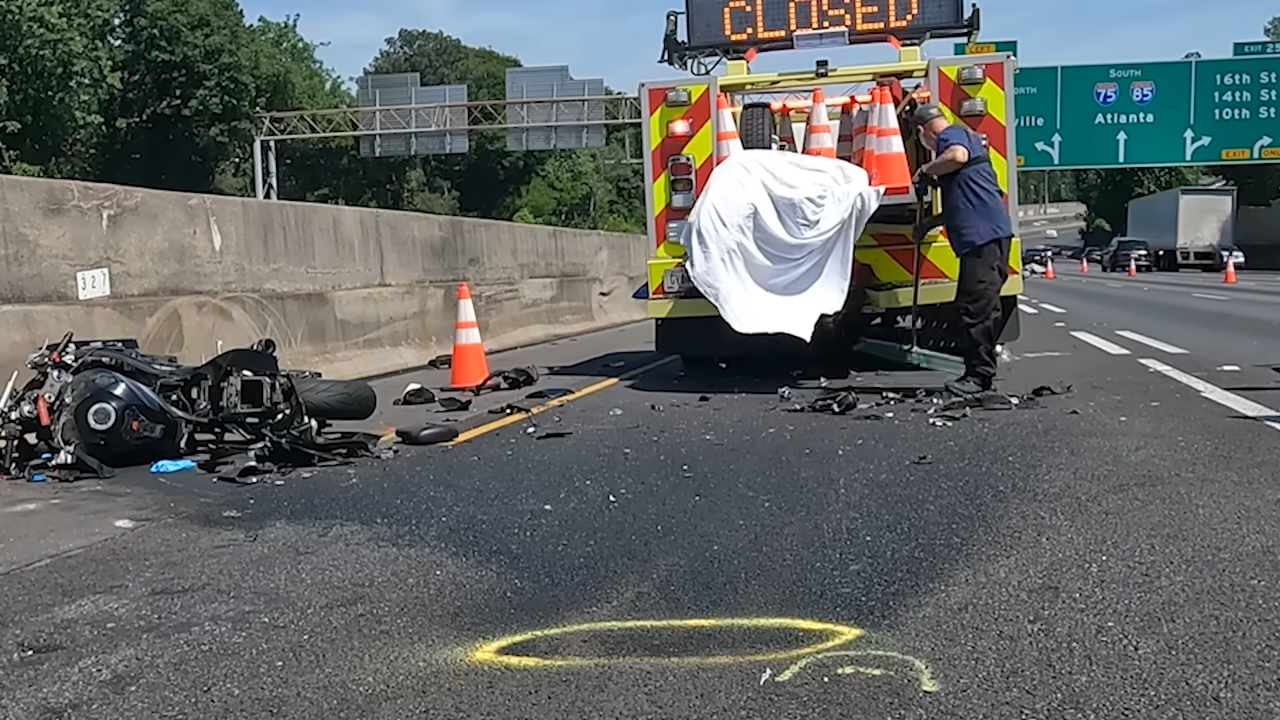 The Simple Crash Cleanup That Suddenly Became A Crime Scene