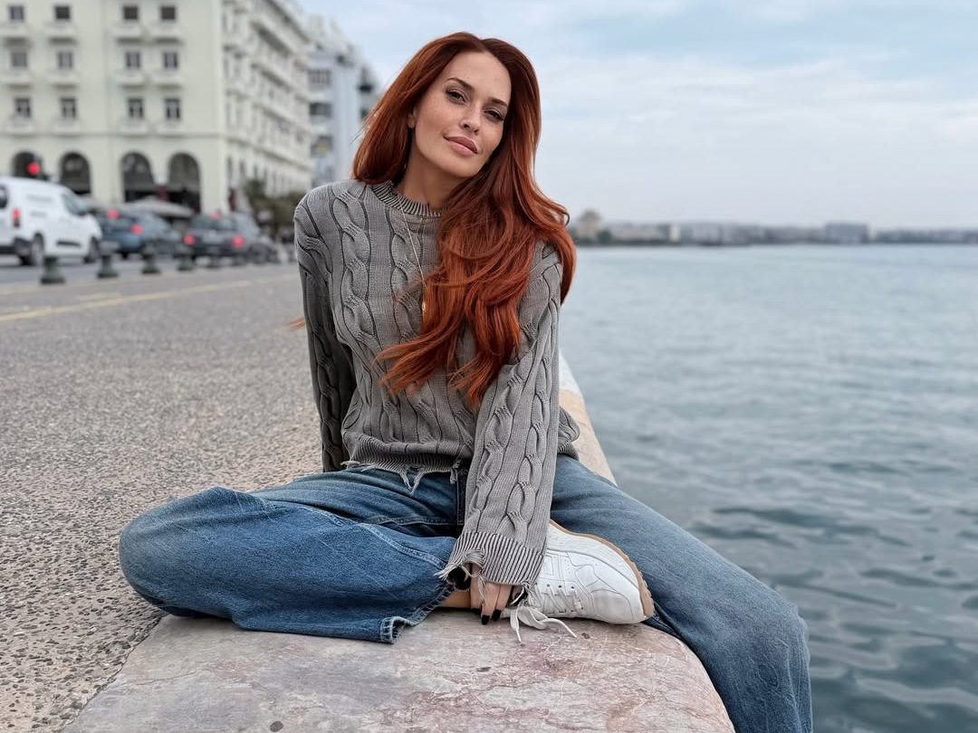 Η Χρηστίδου στόλισε το χριστουγεννιάτικο δέντρο στο σπίτι της παρέα με ...