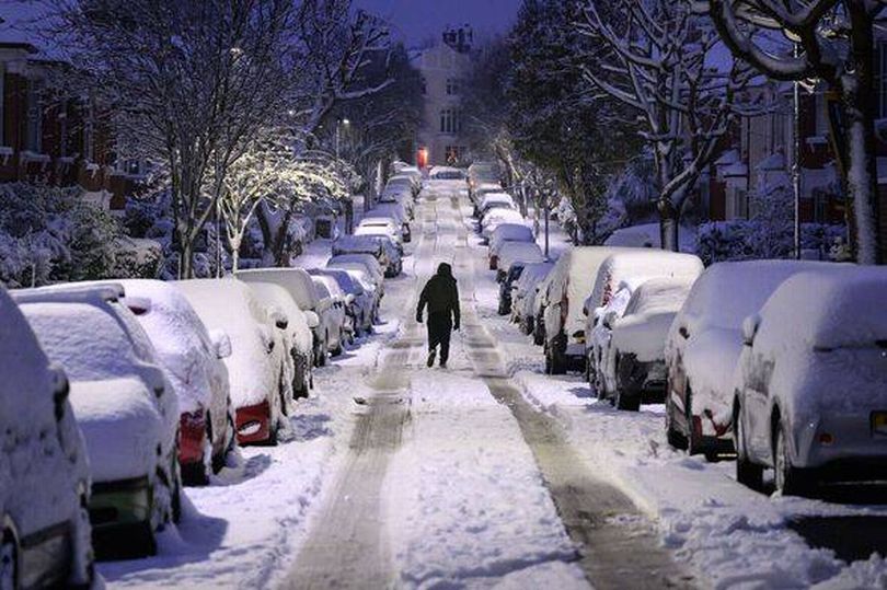 Exact date new snow bomb to hit UK as weather forecast maps reveal all ...