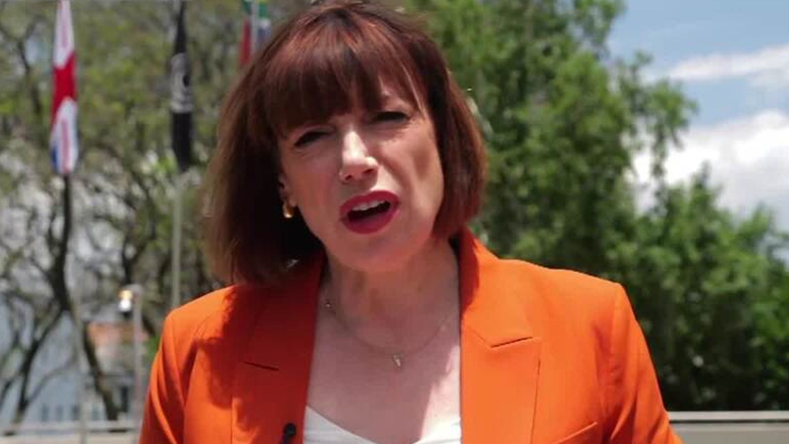 Starmer brands Farage 'spineless': Beth Rigby analysis