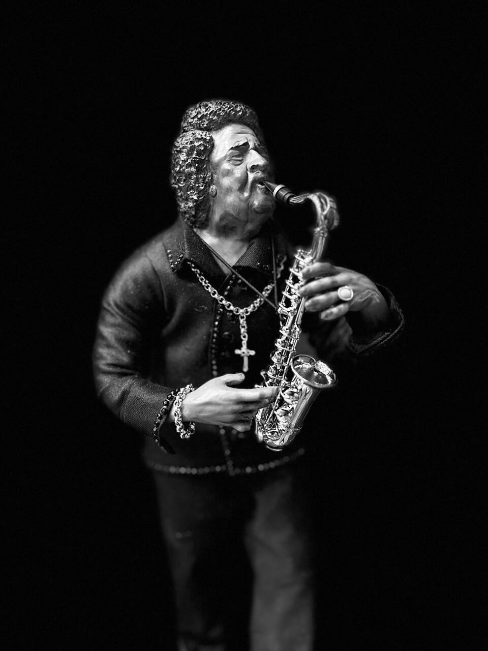 Napoli, James Senese è già il re del presepe di quest'anno