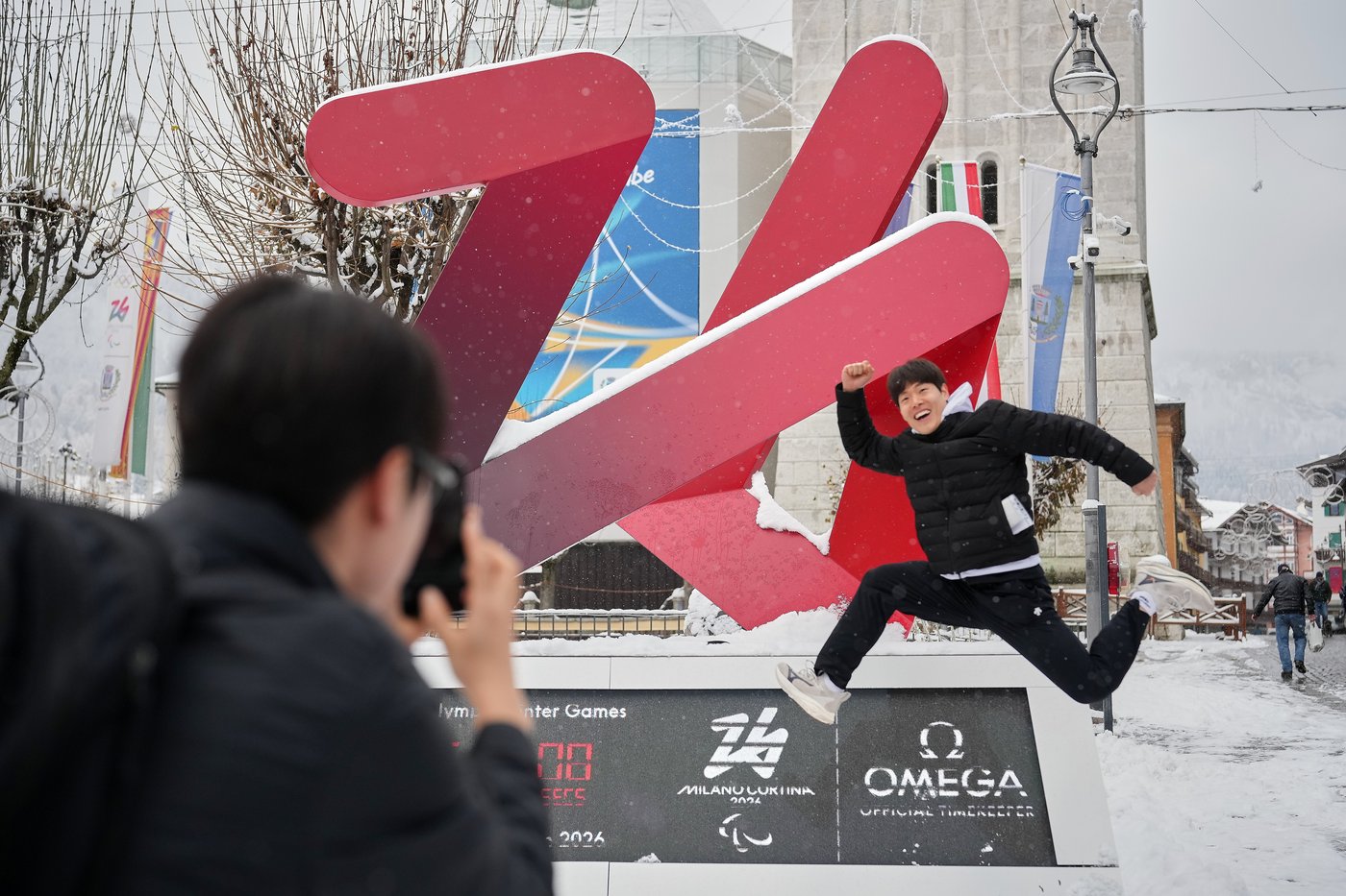 First skeleton test race on controversial new Olympic sliding track won ...