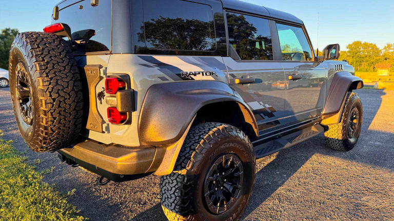 Top Boxy SUVs For Big & Small Budgets