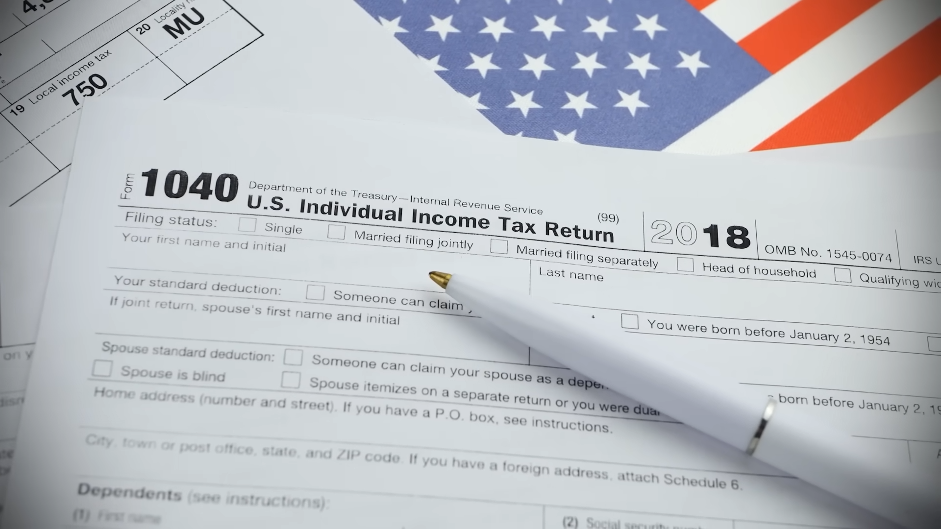 Do Presidents Pay Taxes on Perks Like Air Force One and the White House?