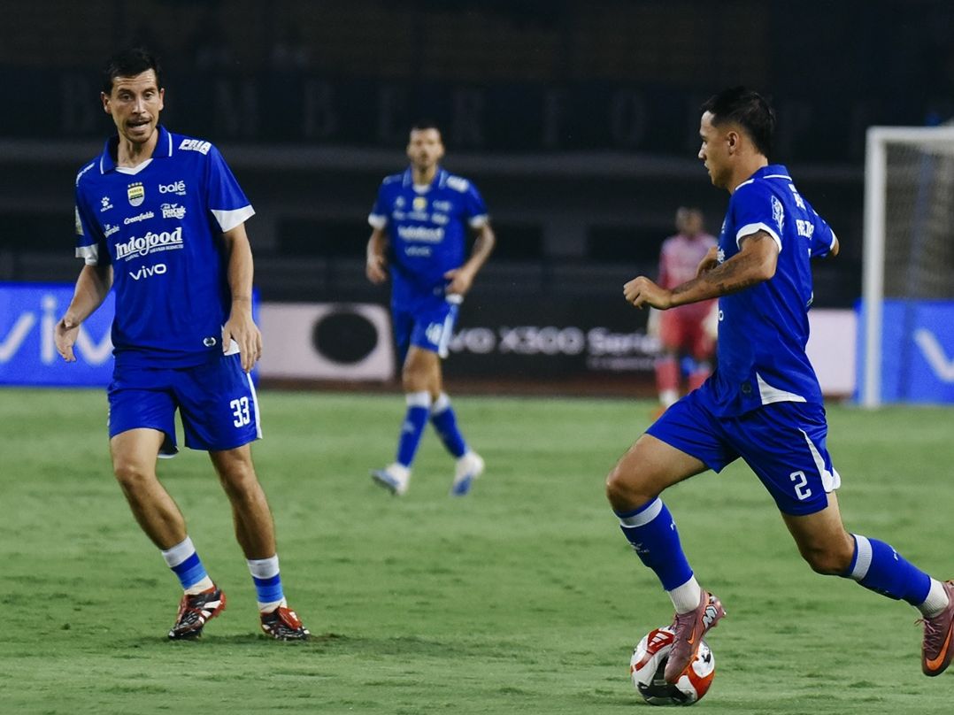 Jadwal Super League pekan ini - libatkan Persib, Borneo FC, Persebaya ...