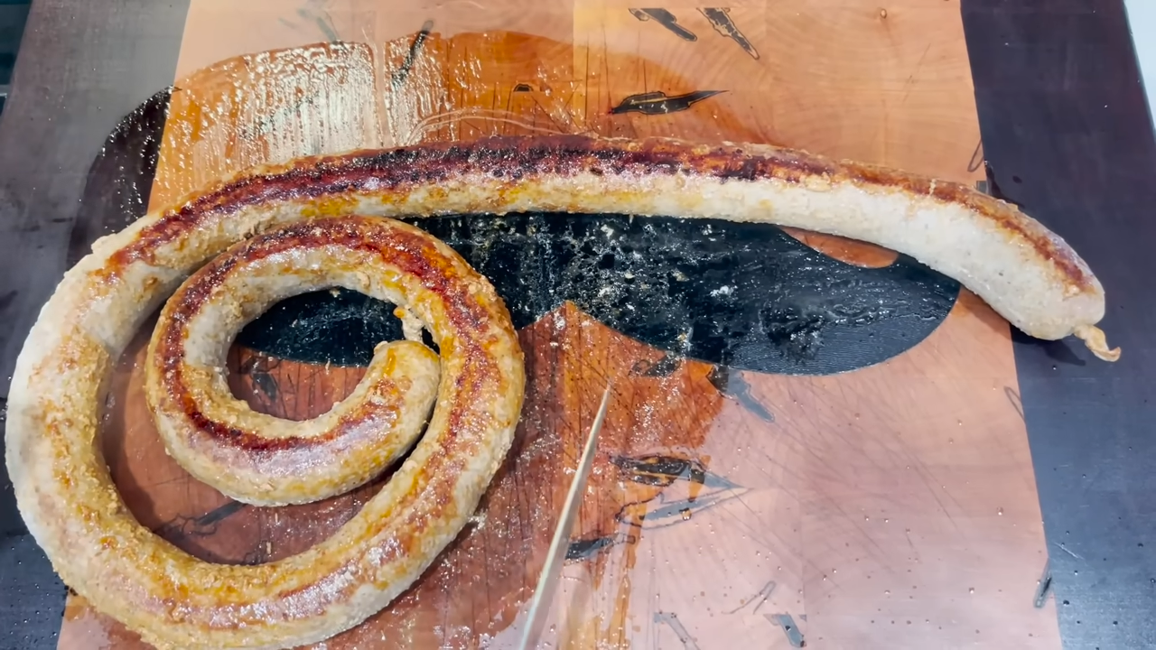 Baking onion ring cookies