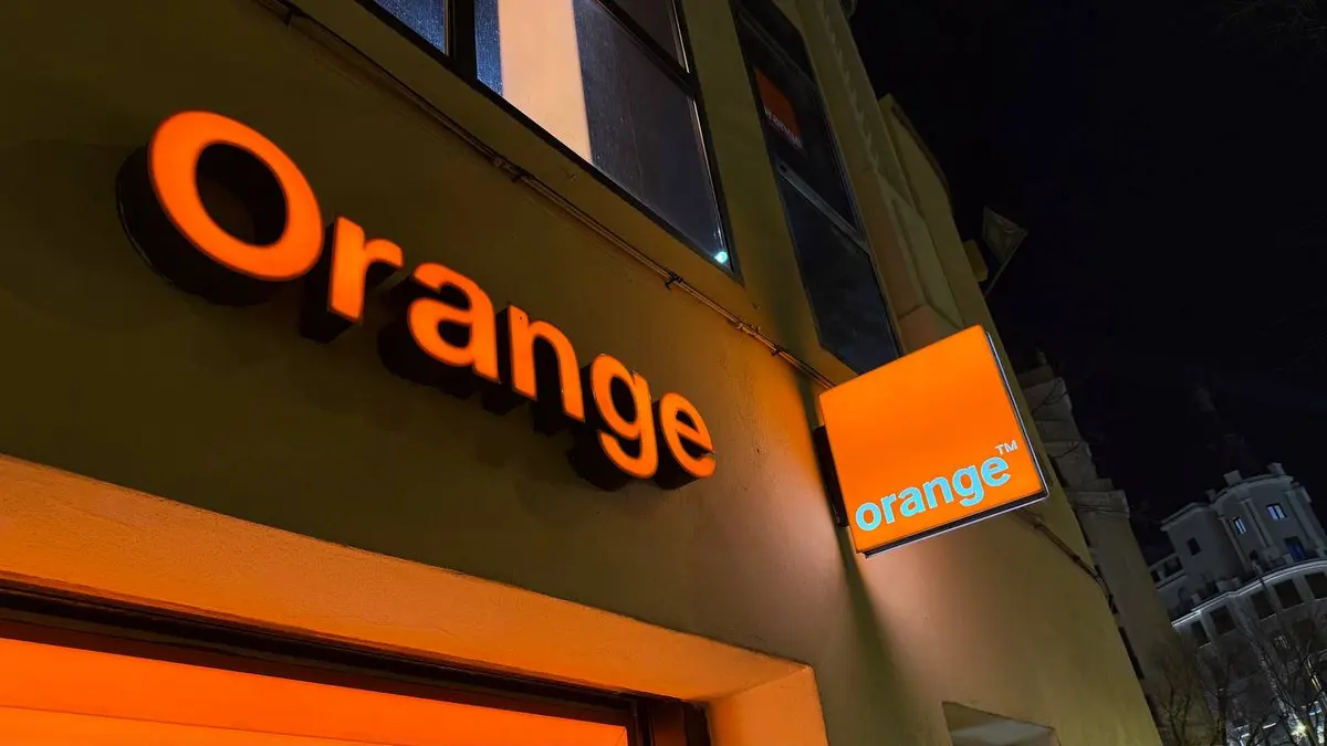 Orange se acerca a Movistar con la llegada de 5 canales FAST de la BBC