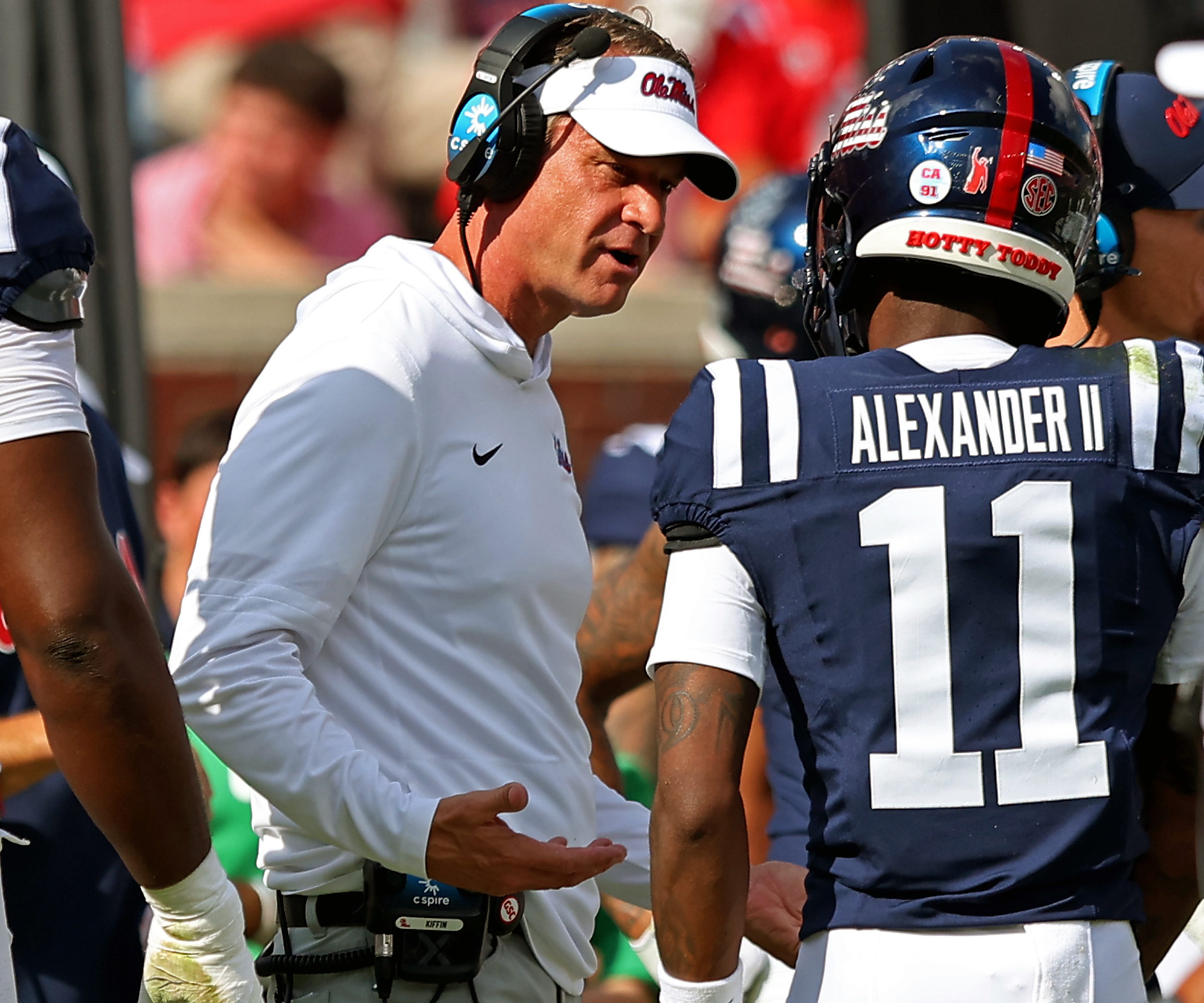 Lane Kiffin Ole Miss meeting today, LSU, Florida decision, latest news ...