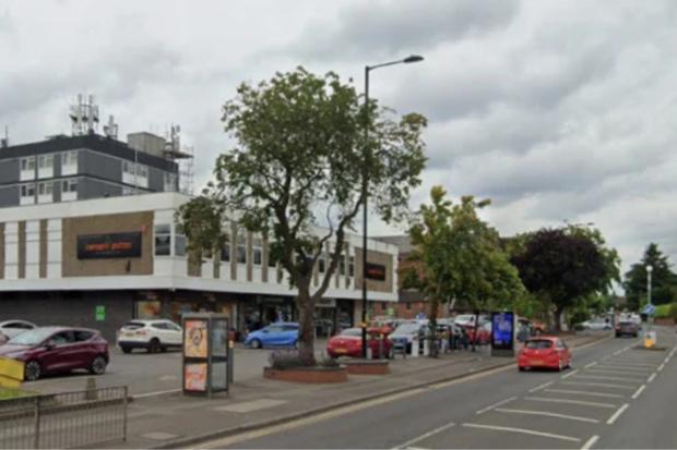 Two from Bexley held in prison over 'murder plot' after man shot