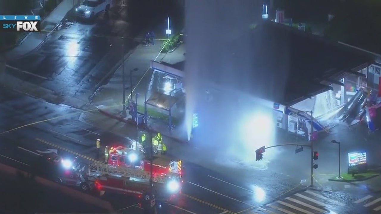 Tarzana gas station awning collapses after fire hydrant sheared during ...