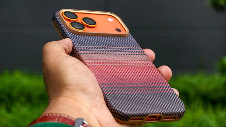 Apple iPhone 17 Pro Max review: A big leap in Power, Cameras and ...