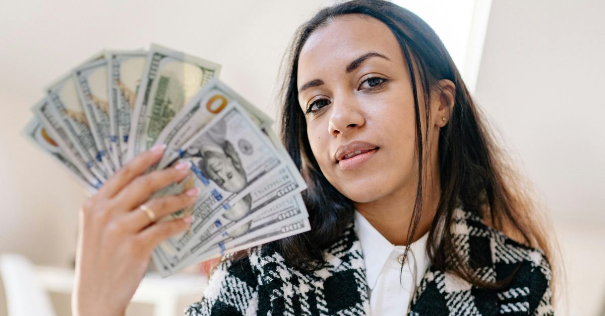 The Money Trap Most Middle-Class Households Never See Coming