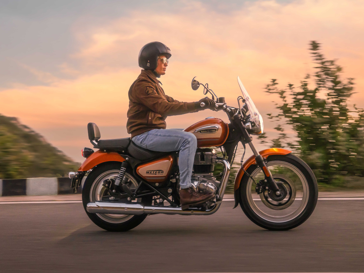 Royal Enfield launches Meteor 350 ‘Sundowner Orange’ special edition at ...