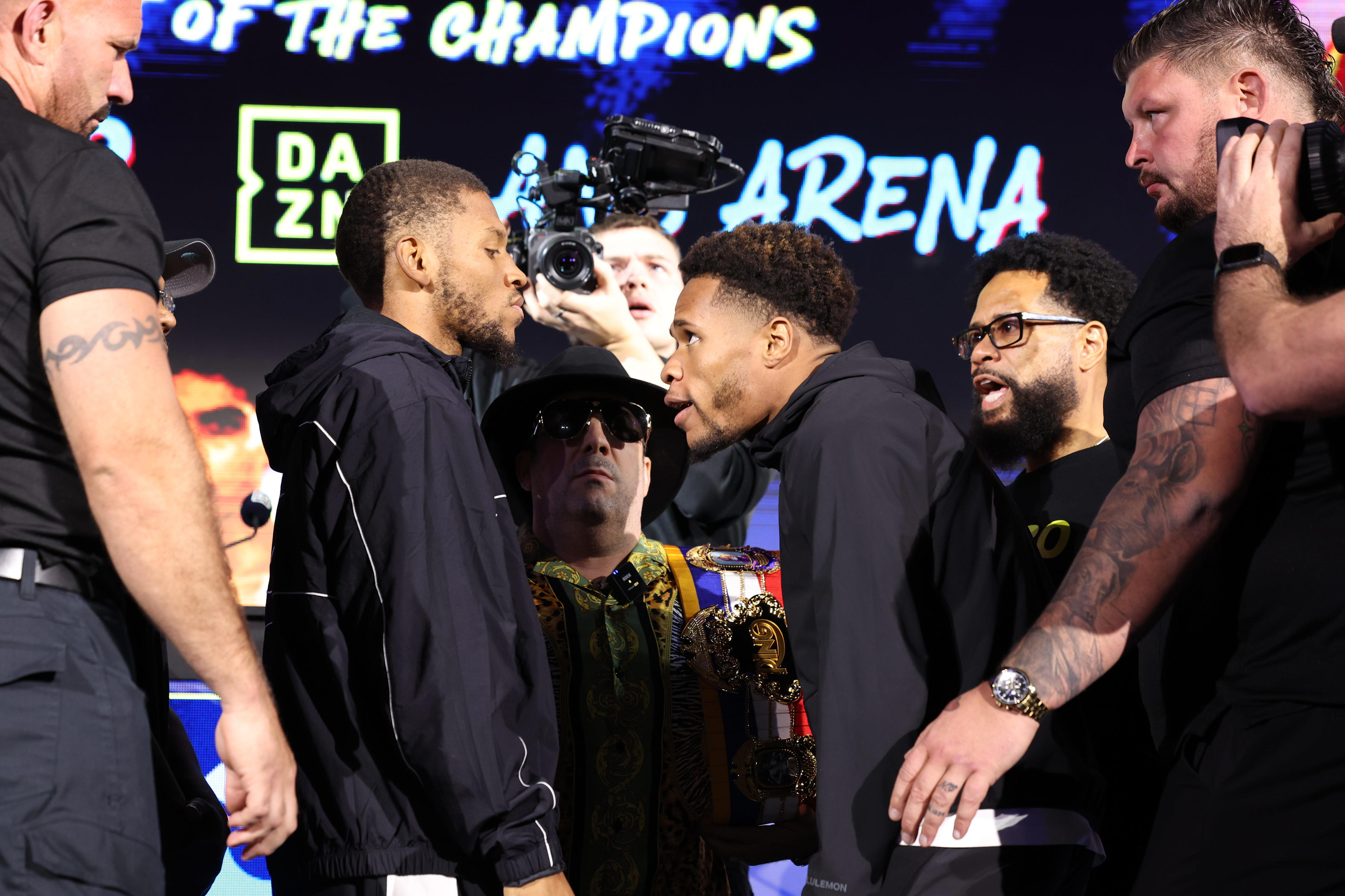 What time does Devin Haney fight against Brian Norman Jr.? Ring walks ...