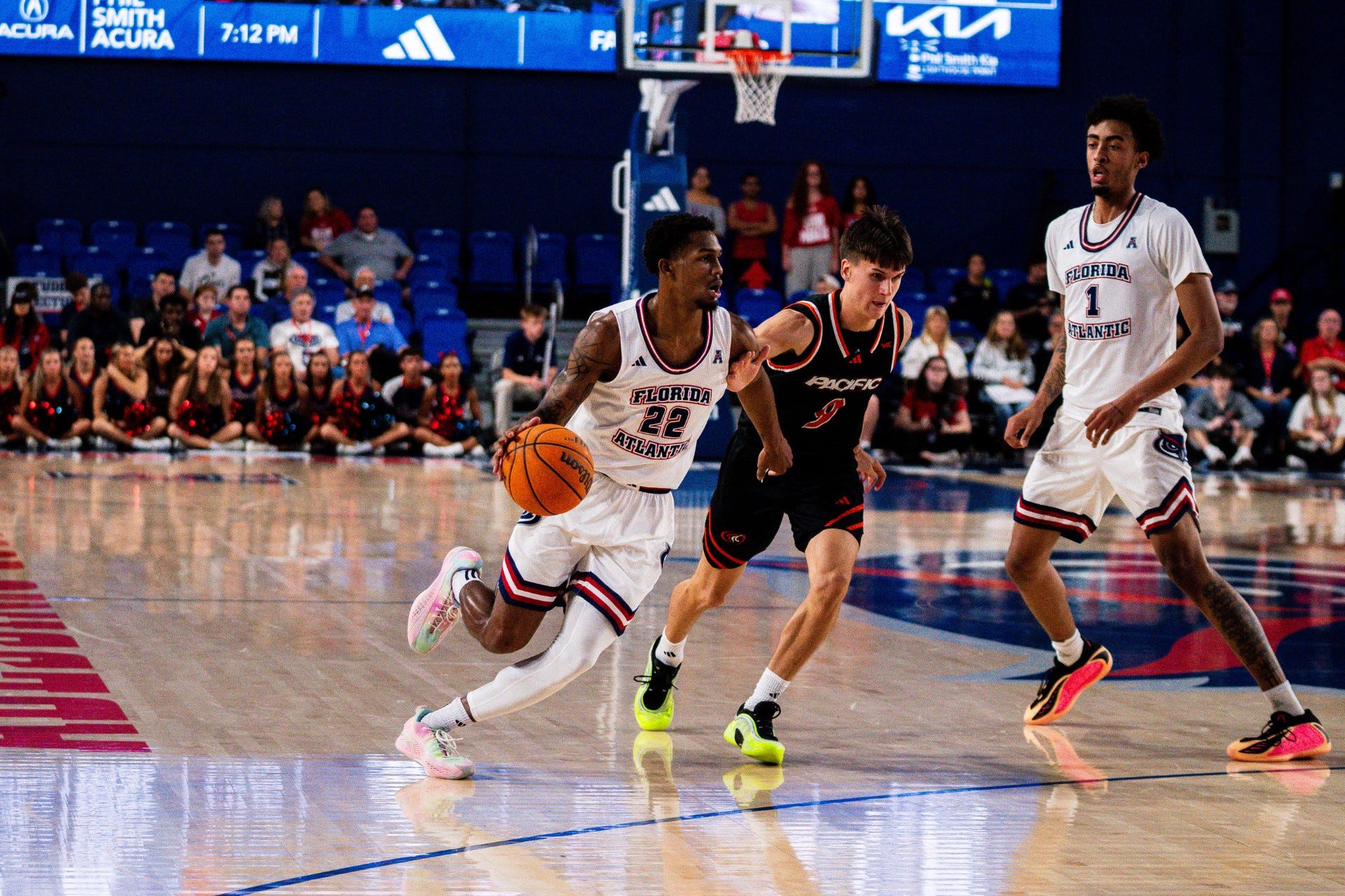 Florida Atlantic Owls crush Pacific 82-59 in Geico Sunshine Slam