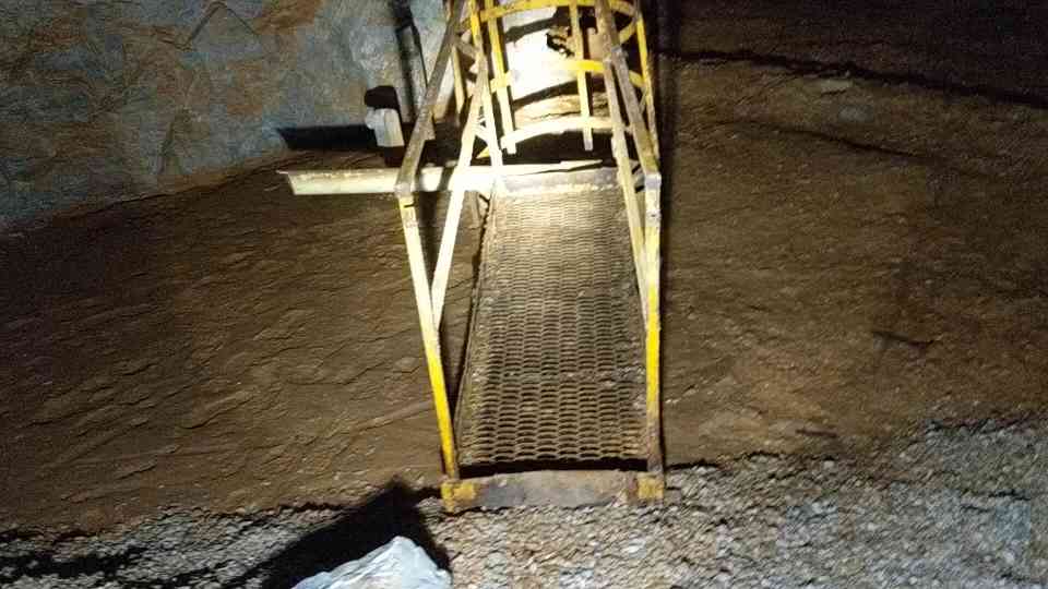 What the Camera Saw When the Flooded Mine Finally Exposed the 100-Foot Drop