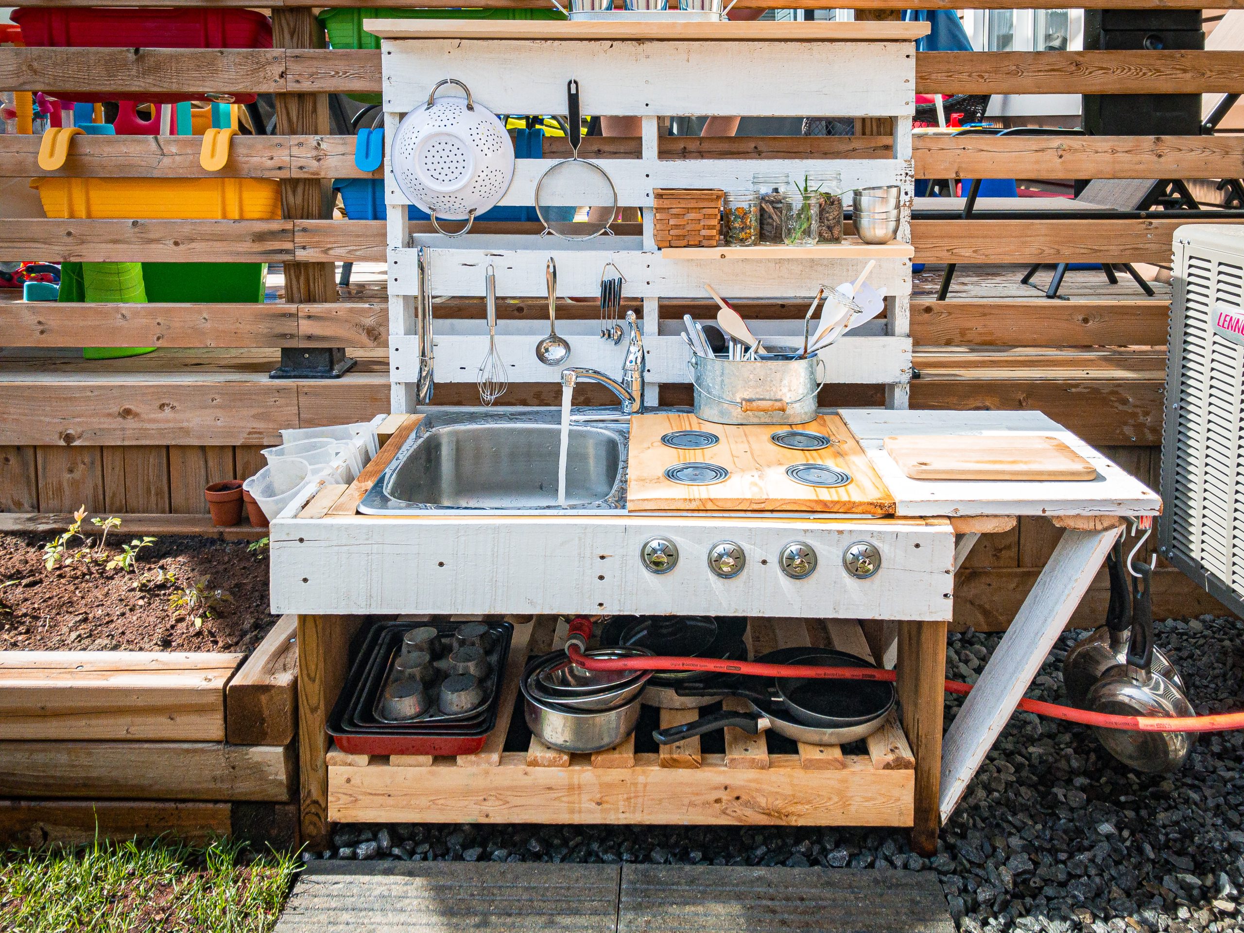 How to Build a Simple Outdoor Mud Kitchen
