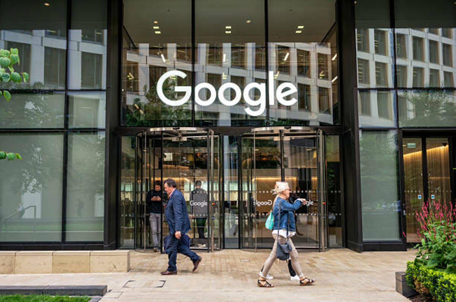 Google selling 500,000 chips could boost earnings by 3%, MS says