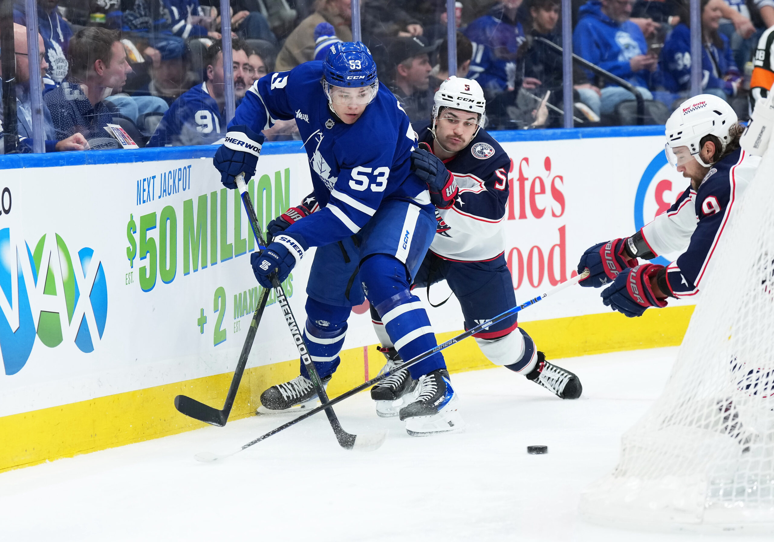 John Tavares touts Easton Cowan’s continued growth after assist on ...